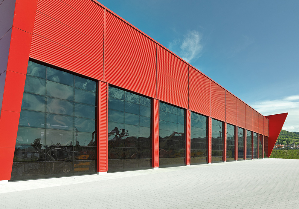 Portoni sezionali industriali: qualità e sicurezza | hormann.it
