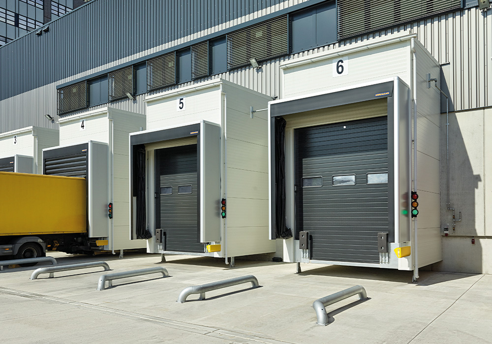 Portoni sezionali industriali: qualità e sicurezza | hormann.it